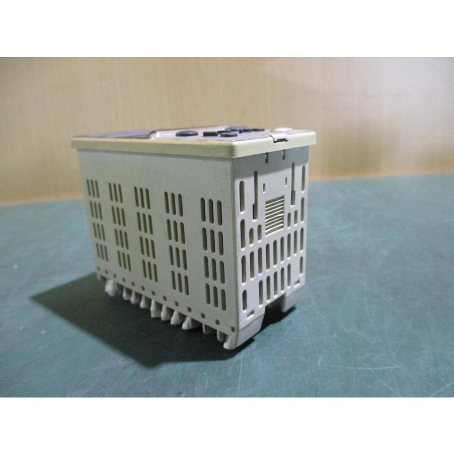 中古 YAMATAKE DIGITAL CONTROLLER SDC35 デジタル指示調節計(JADR50417D327 ...