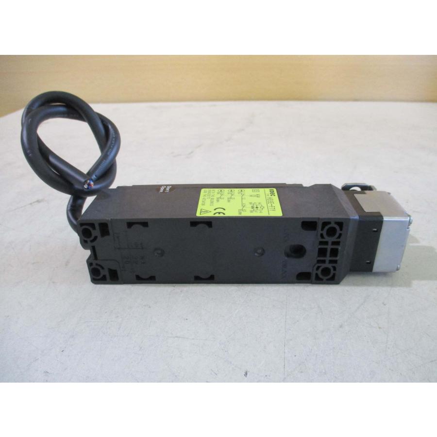 中古IDEC HS5E-F7Y ソレノイド付安全スイッチHS5E-F7Y AC-15 0.75A/250V DC-13 0.22A/125V ...