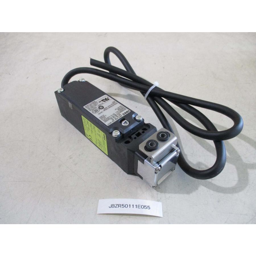中古IDEC HS5E-F7Y ソレノイド付安全スイッチHS5E-F7Y AC-15 0.75A/250V DC-13 0.22A/125V ...