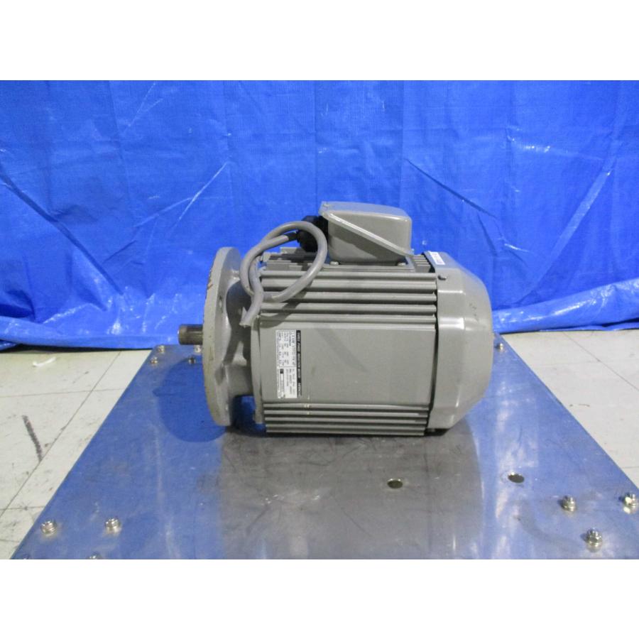 中古 HITACHI THREE PHASE INDUCTION MOTOR VTFO-FK 4P 1.5KW ＜送料別＞ (KBMR60323E010) : growdetrading ...