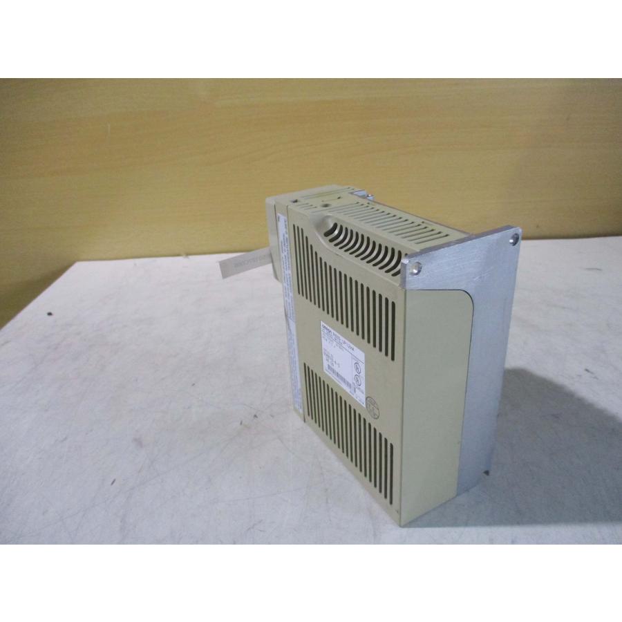 中古 OMRON AC SERVO DRIVER R88D-UP12HA ACサーボドライバー 200/230VAC 400W 6A/R88A-PR03U(LBQR50127C086 ...