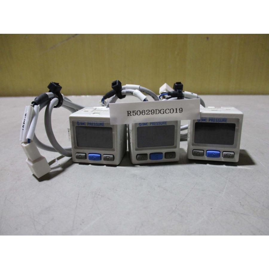 中古 SMC デジタル圧力スイッチ ZSE30A-01-N-M 3個(R50629DGC019) : growdetrading Yahoo!ショップ - 通販 - Yahoo!ショッピング