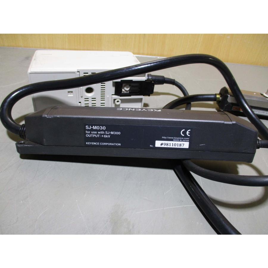 中古 KEYENCE SJ-M030/SJ-M300 イオナイザー 静電気除去装置 (R50706AZD019 ...