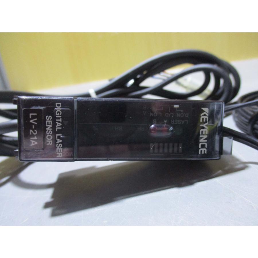 中古 KEYENCE DIGITAL LASER SENSOR LV-21A/LV-H62 (R50927AED069) : r50927aed069 : growdetrading ...