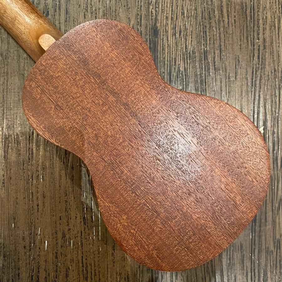 Mahalo UK-320S Ukulele ソプラノ ウクレレ マハロ -GrunSound-f447- : GrunSound Yahoo!店 - 通販 - Yahoo!ショッピング