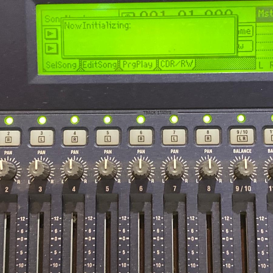 KORG D16 コルグ マルチトラックレコーダー ジャンク -GrunSound-j836- : GrunSound Yahoo!店 ...