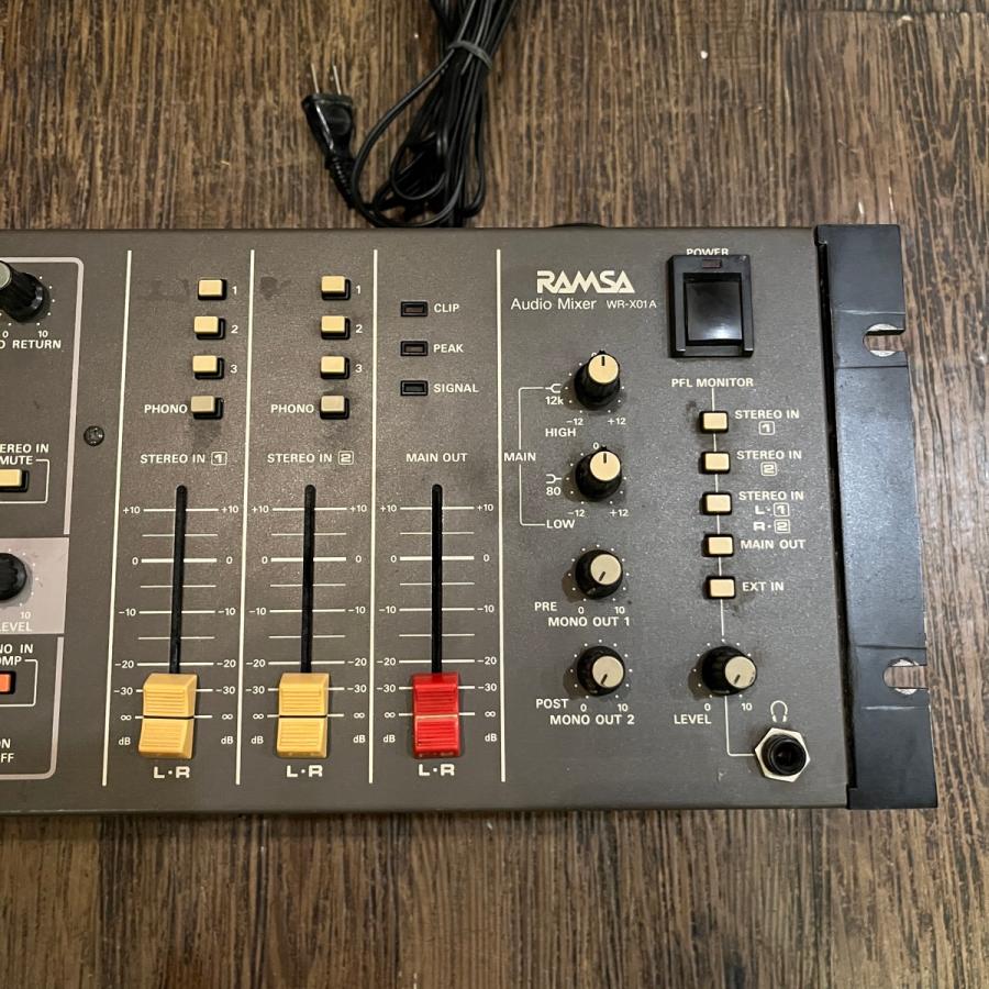 Panasonic Ramsa WR-X01A Audio Mixer オーディオミキサー Panasonic Ramsa WR-X01A Audio Mixer オーディオミキサー