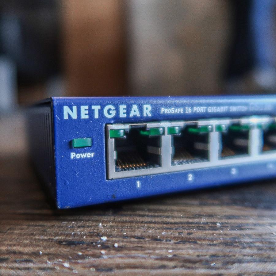 NETGEAR（ネットギア） -ジャンク- NETGEAR GS116 スイッチングハブ -GRUN SOUND-u644 ...