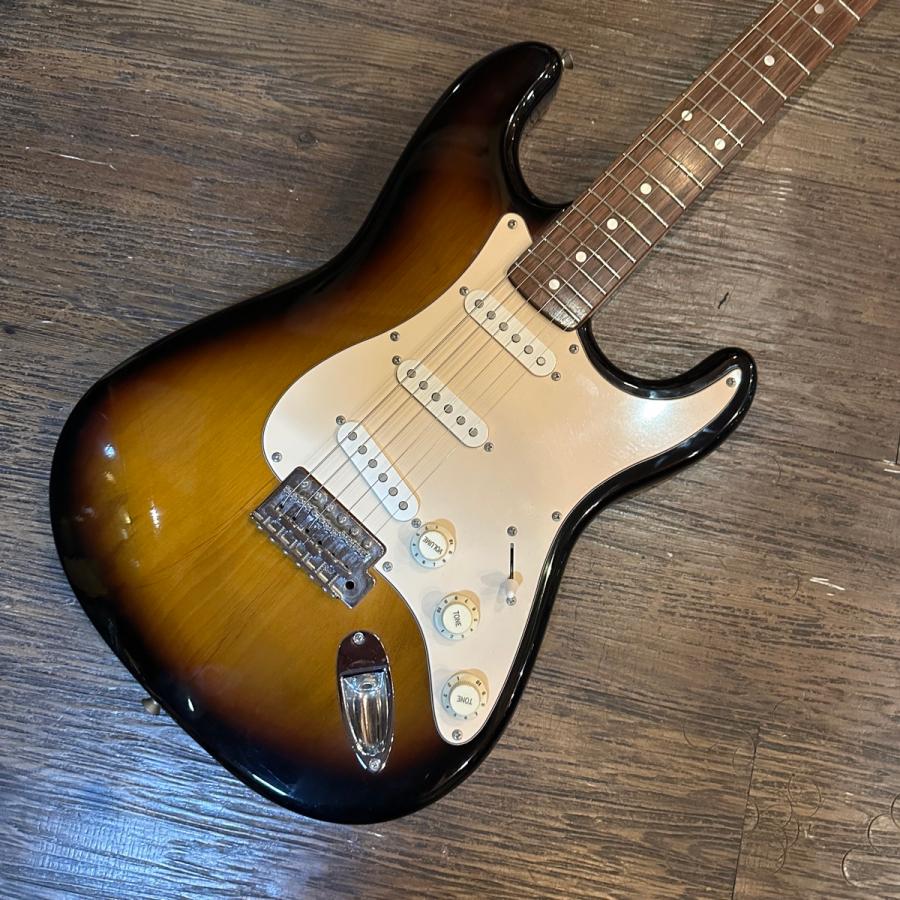 Squier by Fender Affinity Stratocaster Electric Guitar Squier by Fender Affinity Stratocaster Electric Guitar