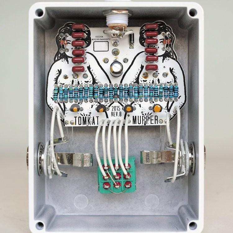 TOMKAT Pedals and Electronics VIOLET MUFFER FUZZ BigMuff系ファズ 《エフェクター ...