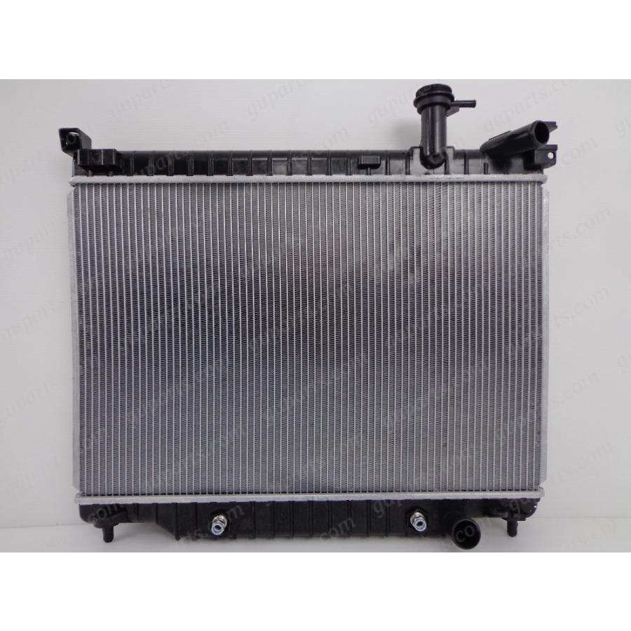 シボレー トレイルブレイザー 2003〜2007 V8 5.3L 6.0L AT ラジエーター 15162213 15196386 ...