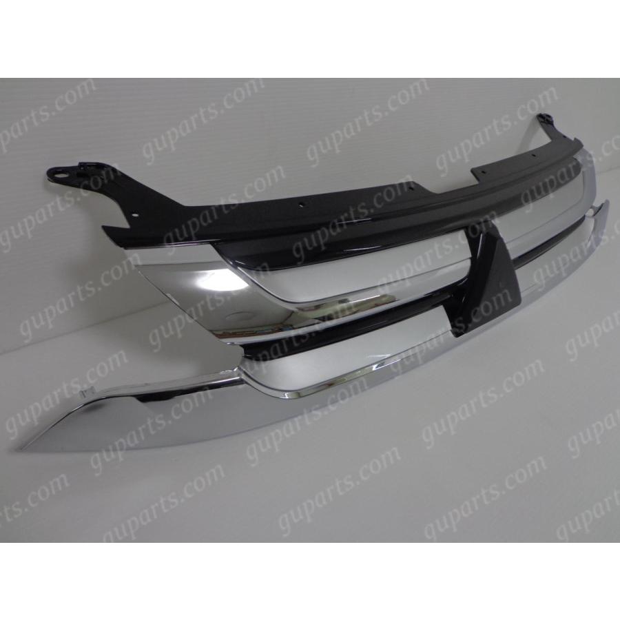 三菱 アウトランダー / PHEV GF7W GF8W GG2W H27/6〜H30/7 フロント バンパー ラジエーター グリル クローム ...