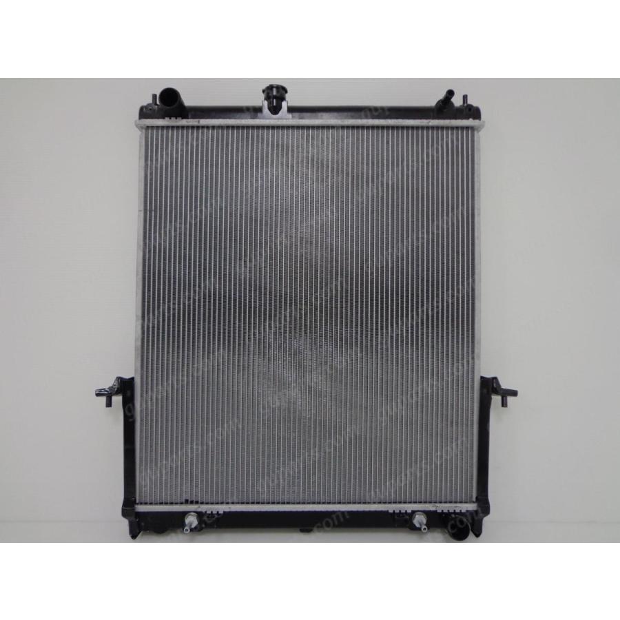 日産 サファリ WFGY61 TB48DE H14/11〜H19/7 AT ラジエーター 21460-VC20A 21460-VC200 ...