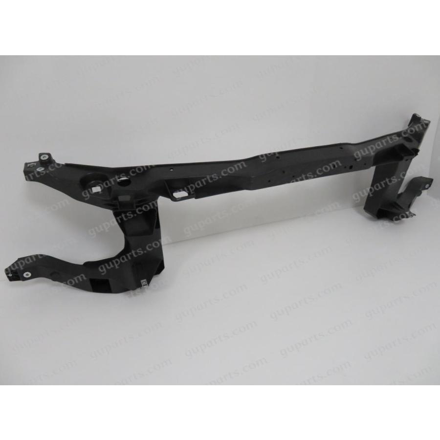 Mercedes-Benz（メルセデス・ベンツ） ベンツ V クラス W447 V220d 2015〜 フロントバンパー ラジエーター コア ...