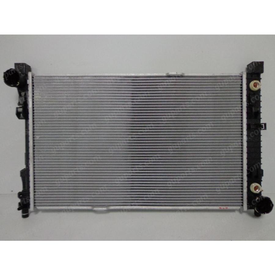 Mercedes-Benz ベンツ C W203 C180 C200 C230 C240 C250 C32 C55 AMG ラジエーター A ...