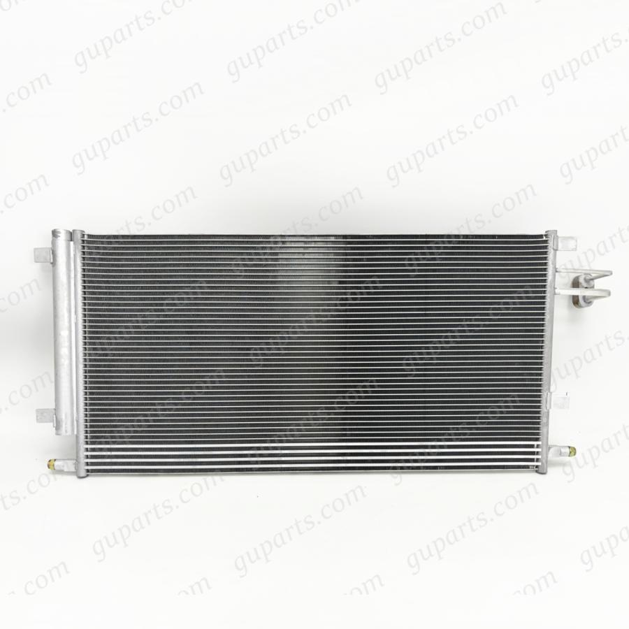 キャデラック エスカレード ESV 2015〜2020 6.2L コンデンサー 19383805 84243590 84537373 ...