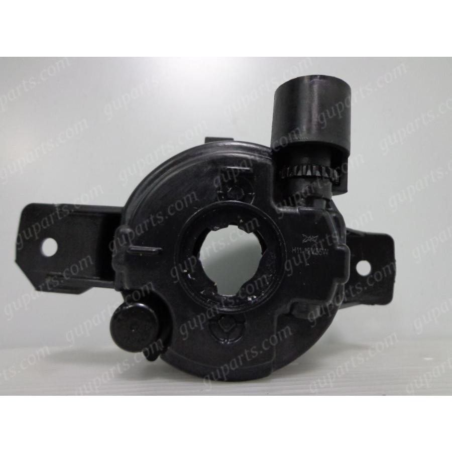 BMW X1 E84 左 右 フォグ ランプ ライト 63176924655 63176924656 2011〜2015 sDrive 18i ...