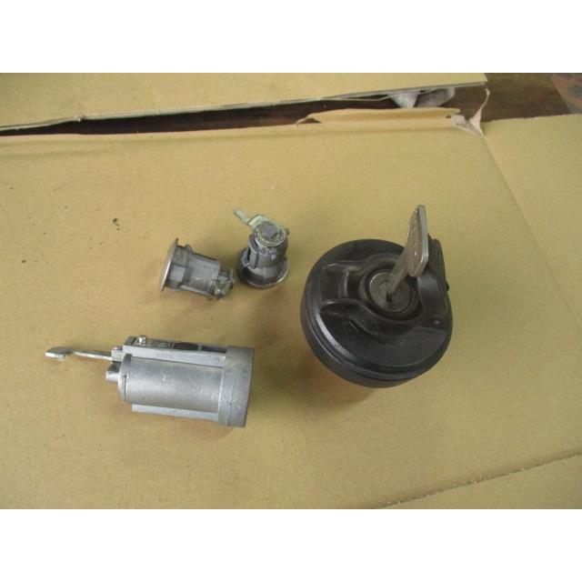 ハイゼット EBD-S211P キーレスリモコン : 株式会社萩尾商会 - 通販 - Yahoo!ショッピング