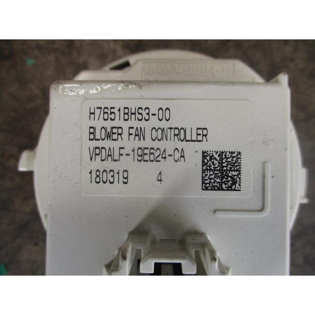 アクセラ DBA-BM5FS ヒーターレジスター : 株式会社萩尾商会 - 通販 - Yahoo!ショッピング