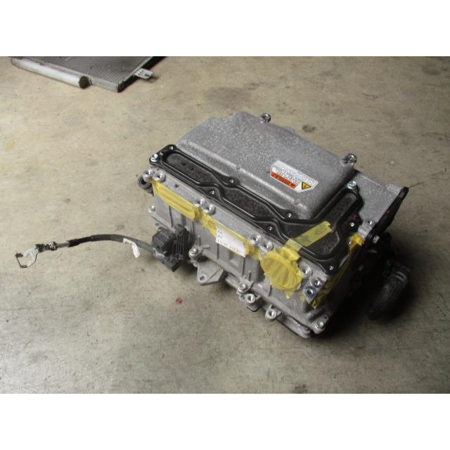 プリウス DAA-ZVW30 HV・EV・FCVインバーター : 株式会社萩尾商会 - 通販 - Yahoo!ショッピング