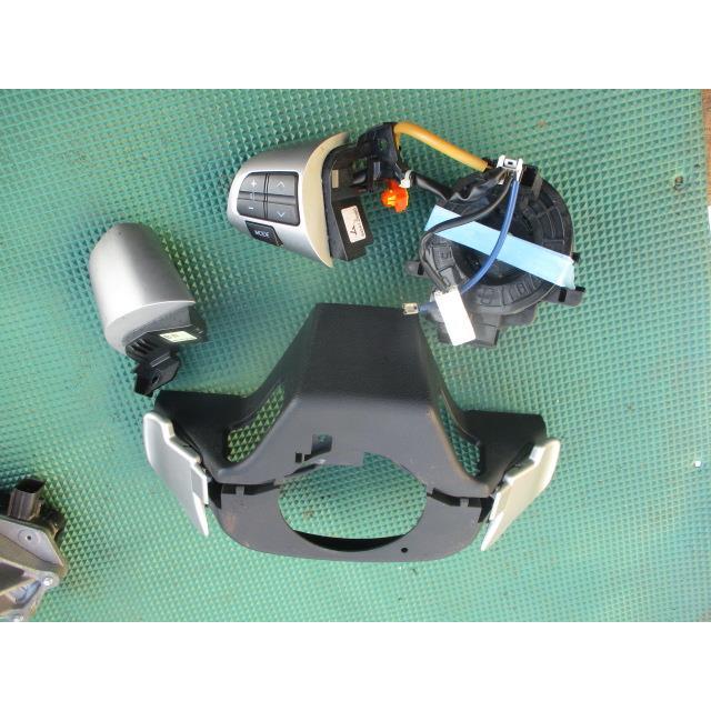 ヴォクシー DBA-ZRR70W パドルシフト+スパイラルケーブル : 株式会社萩尾商会 - 通販 - Yahoo!ショッピング