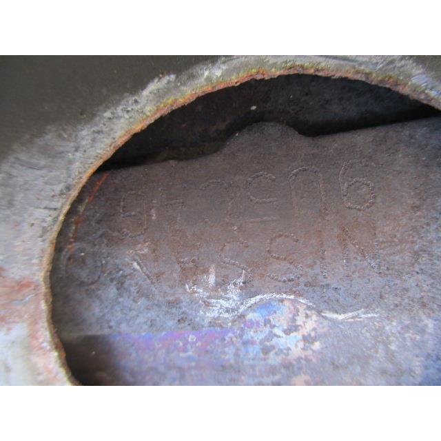 ノート DBA-E11 触媒 : 000223037122400 : 株式会社萩尾商会 - 通販 - Yahoo!ショッピング