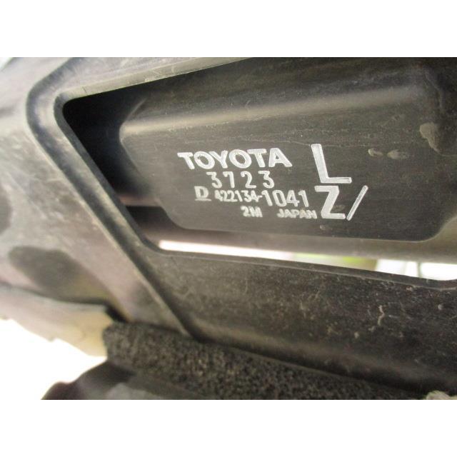 プリウス DAA-ZVW30 ラジエータコアサポート : 株式会社萩尾商会 - 通販 - Yahoo!ショッピング