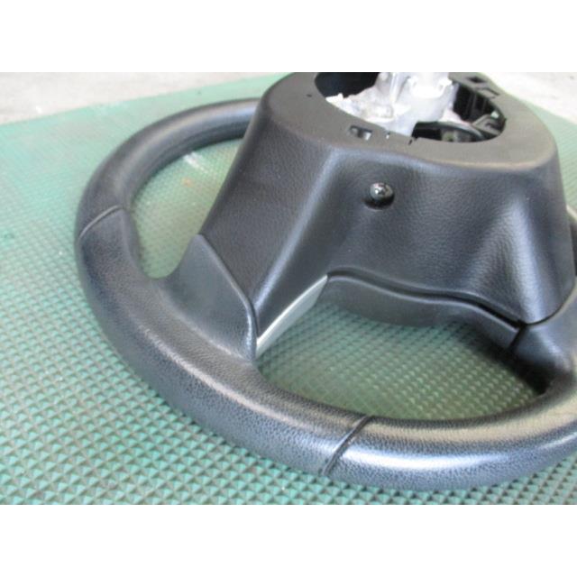 ムーヴ DBA-LA100S ハンドル :000233014170100:株式会社萩尾商会 - 通販 - Yahoo!ショッピング