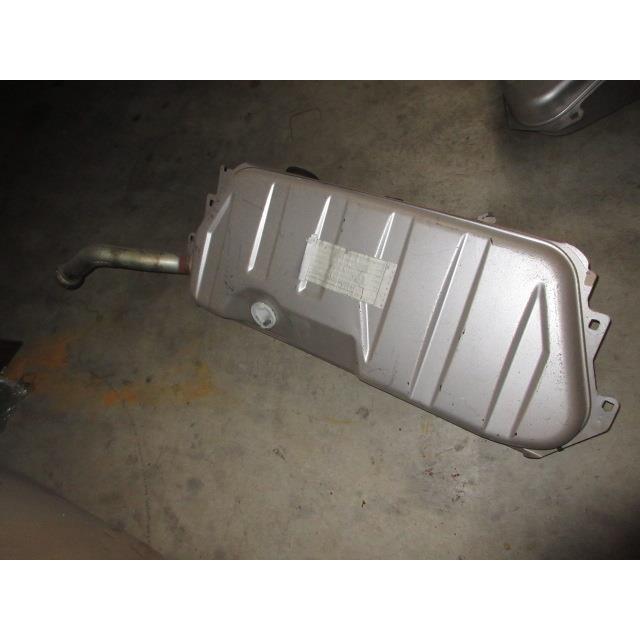 ベンツ Eクラス E-210061 フューエルタンク : 株式会社萩尾商会 - 通販 - Yahoo!ショッピング