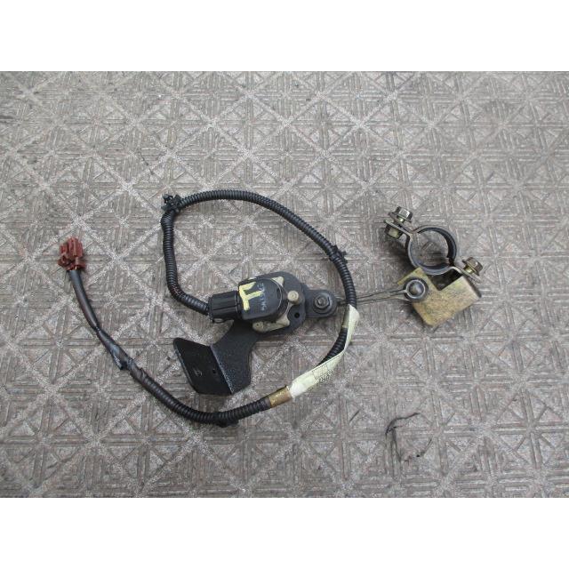 エルグランド CBA-E51 フロントハイトセンサー；159 : 001390942128600 : 株式会社萩尾商会 - 通販 - Yahoo!ショッピング