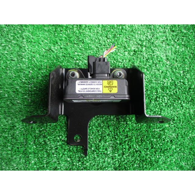 デミオ DBA-DEJFS ヨーレートセンサー : 株式会社萩尾商会 - 通販 - Yahoo!ショッピング