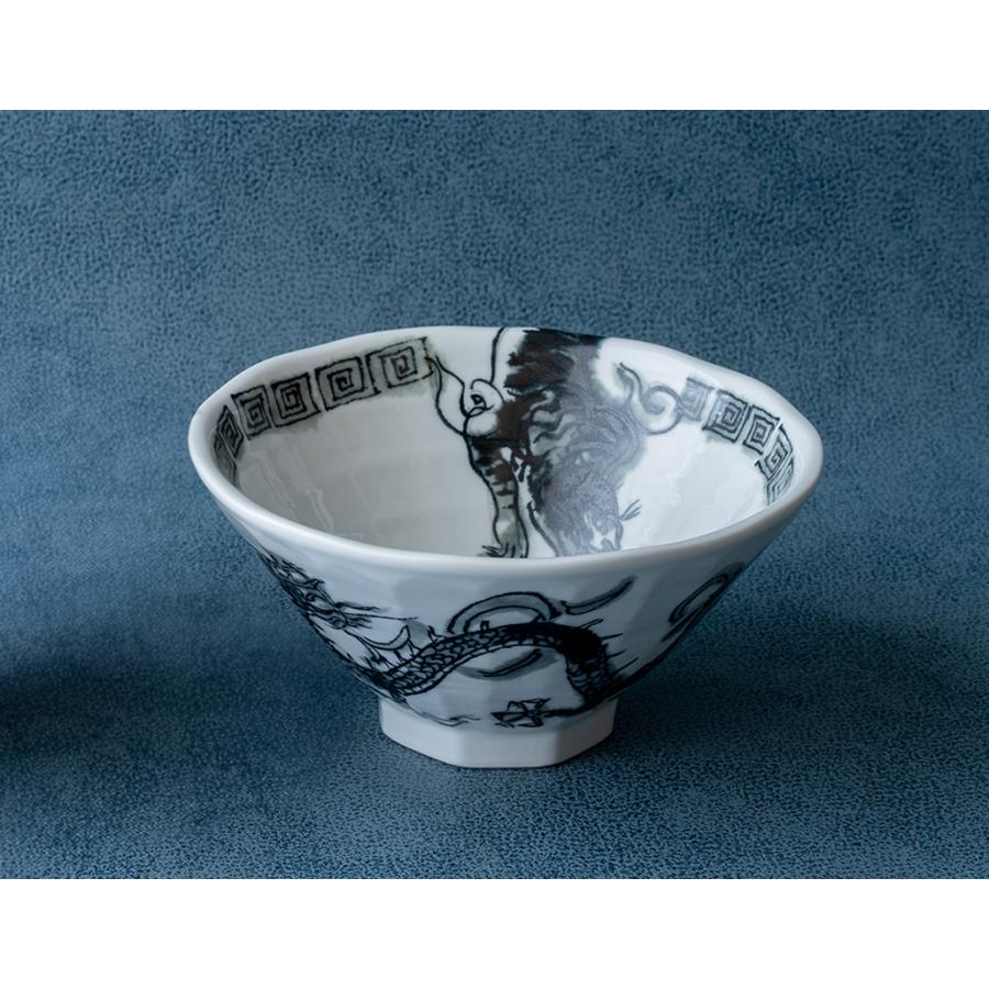 竜虎墨黒八角ラーメン丼 19.3cm 美濃焼 中華食器 中華風 かわいい お洒落 おしゃれ 食器洗浄機対応 電子レンジ対応 ラーメン 中華レトロ モダン ラーメン鉢 : Primitive陶舎 ...