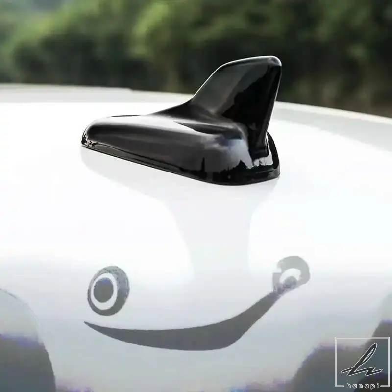 【並行輸入品】AUDI A3 A3L A4L A5 A6L A7 2017-2023用カーアクセサリーカーパーツシャークフィンアンテナトリムカバーABSカーボンパターン 部品 カスタムパ ...