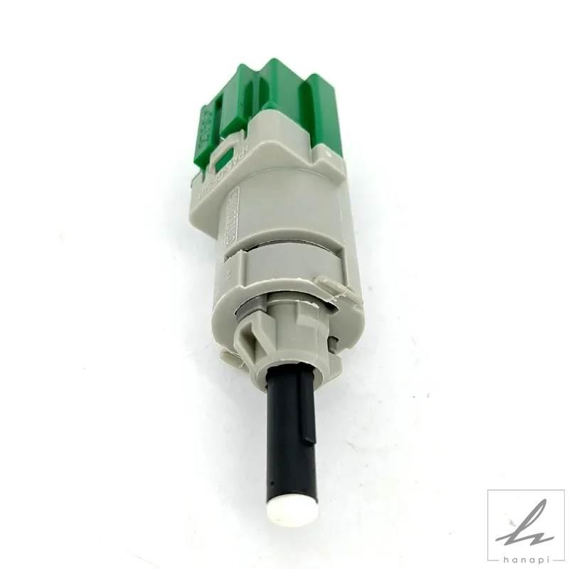 【並行輸入品】9818232480 9818232580 ブレーキライトスイッチセンサー プジョー 2008 508 3008 301 シトリ ...
