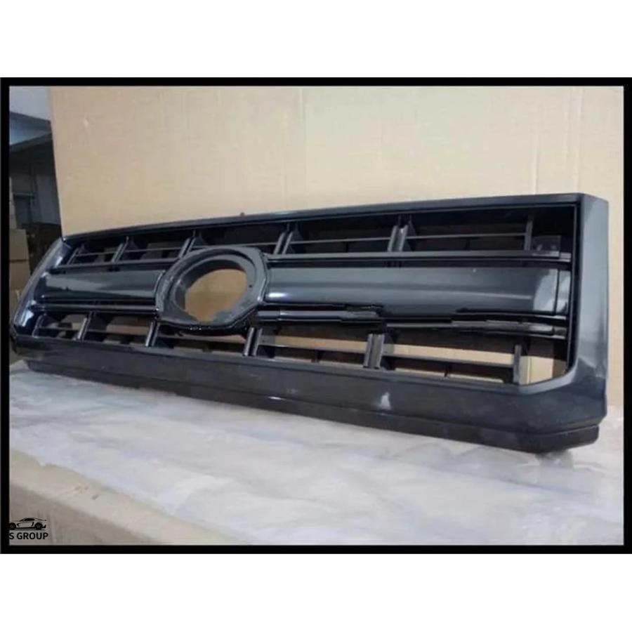 【並行輸入品】 フロント バンパー グリル トヨタ Tocoma LC70 LC76 LC79 LC71 FZJ7 GRJ7 HZJ7 ...
