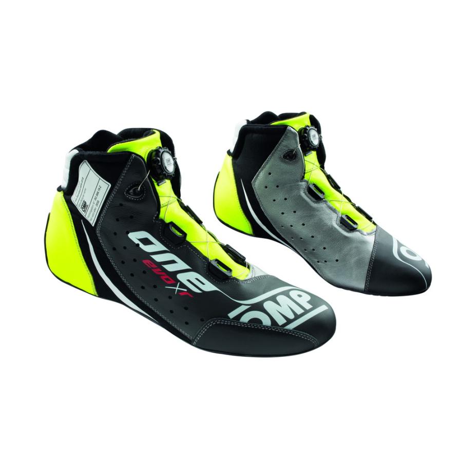OMP ONE EVO R SHOE ブラック／シルバー／フルオイエロー【サイズ 41】（レーシングシューズ） 品番：IC0-0805-B01 ...