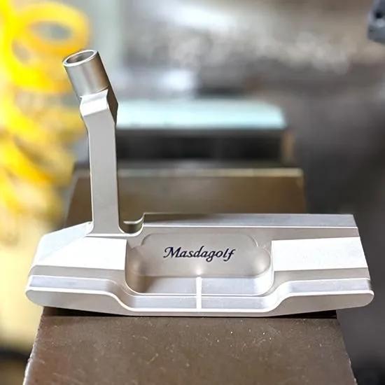 Masda golf マスダゴルフ スタジオ2 パター ステンレス（NEWデザイン） studio 2 ホワイトビーズ仕上げ・ブラックコート加工・DLC加工 ハンドメイド 専用ヘッドカバー付 ...