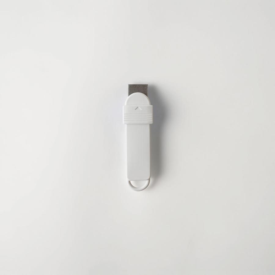 marna すみずみ消しゴム（ケース付き） W637 マーナ [水アカ 黒ズミ サビ 汚れ 水垢 水まわり掃除 掃除グッズ marna](ポイント利用) : DIY.com - 通販 ...