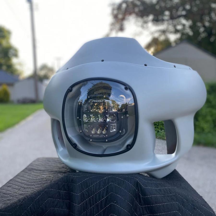 KLEENMOTO RIGID ADAPT XP LEDヘッドライト 取り付けブラケット、ハーネスキット FXRPフェアリング用 M8ソフ ...