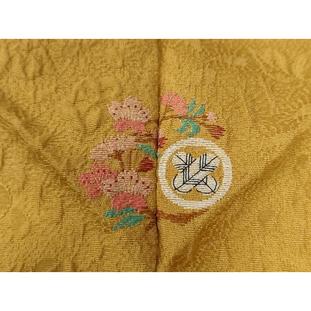 平和屋着物○上質な色無地 紗綾形花地紋 黄海松茶色 金通し地 ロング丈