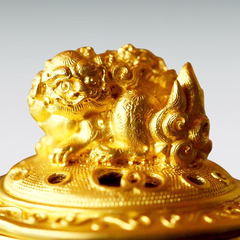 獅子龍香炉 高さ8.5cm｜釘谷洞石：原型制作｜純金製 造幣局刻印品 : HIKARI GALLERYヤフー店 - 通販 - Yahoo!ショッピング