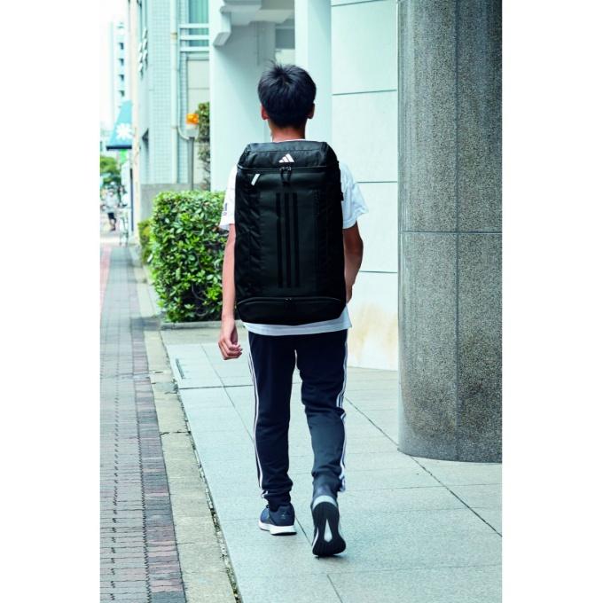 アップリカ（Aprica） アディダス サッカー バックパック ボール用デイパック 40L ADP48BK adidas : ヒマラヤ Yahoo!店 - 通販 - Yahoo!ショッピング