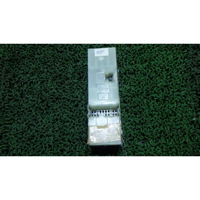 エクストレイル LDA-DNT31 パワーウインドウスイッチ 25401-JG05B 中古 : 000000159561900 : 株式会社ヒノデリユースセンター - 通販 - Yahoo ...