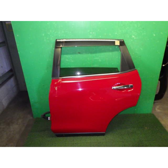 エクストレイル DBA-T32 左リアドア AX6 中古 : 株式会社ヒノデリユースセンター - 通販 - Yahoo!ショッピング