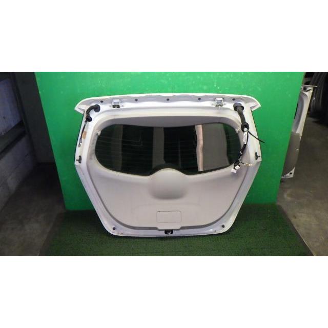 リーフ ZAA-ZE0 バックドアASSY QX1 K010M-3NAMA 中古 : 株式会社ヒノデリユースセンター - 通販 - Yahoo!ショッピング