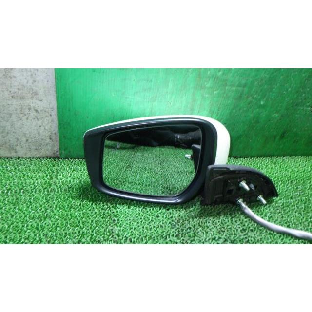 リーフ ZAA-ZE1 左サイドミラー QAB 中古 : 株式会社ヒノデリユースセンター - 通販 - Yahoo!ショッピング