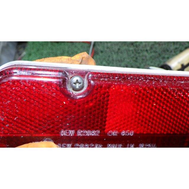 サンバー V-KS3 右テールランプ 中古 : 株式会社ヒノデリユースセンター - 通販 - Yahoo!ショッピング