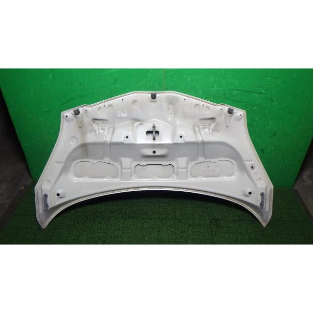 ラクティス DBA-NCP100 ボンネットフード 070 53301-52220 中古 : 株式会社ヒノデリユースセンター - 通販 - Yahoo!ショッピング