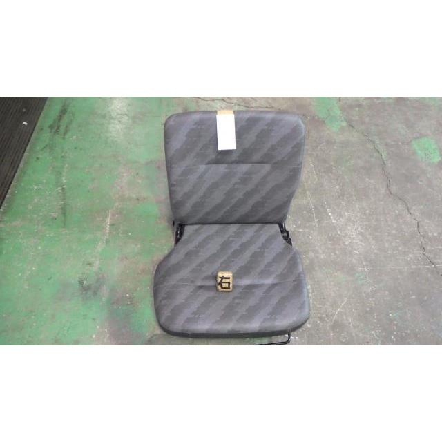 キャリィ EBD-DA65T ドライバーシート 85305-67H00 中古 :000014432270500:株式会社ヒノデリユースセンター - 通販 - Yahoo!ショッピング