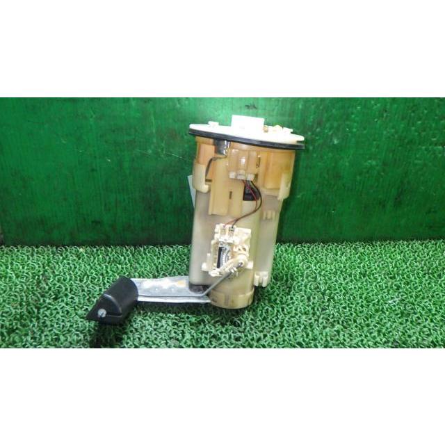 ヴォクシー DBA-ZRR70W フューエルポンプ 23221-28290 中古 : 株式会社ヒノデリユースセンター - 通販 - Yahoo ...